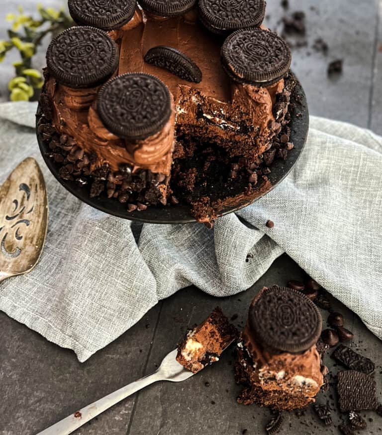 Copycat Cheesecake Factory Oreo Cheesecake - Burnt Apple