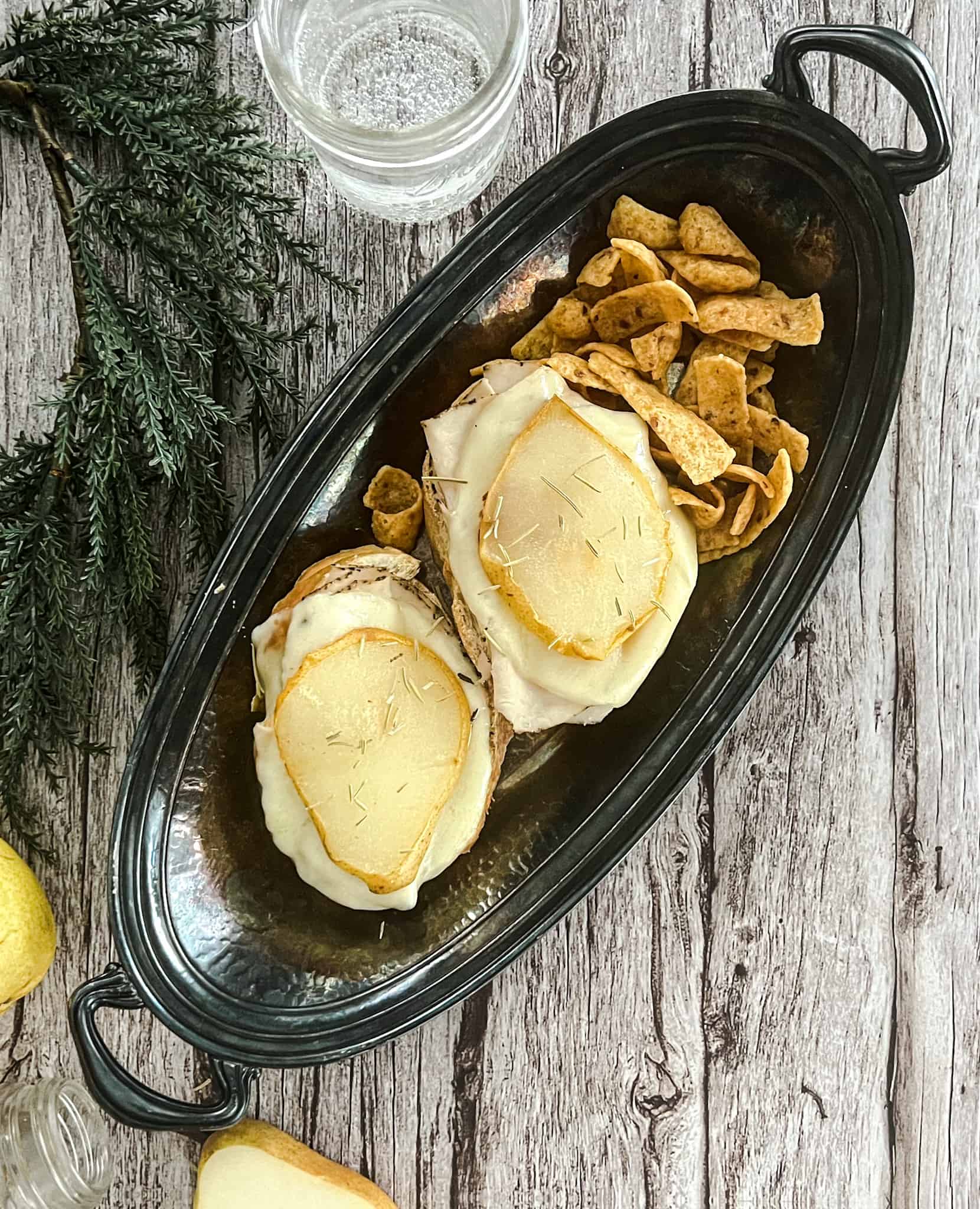 A Simple And Delicious Pear Sandwich Recipe - Burnt Apple