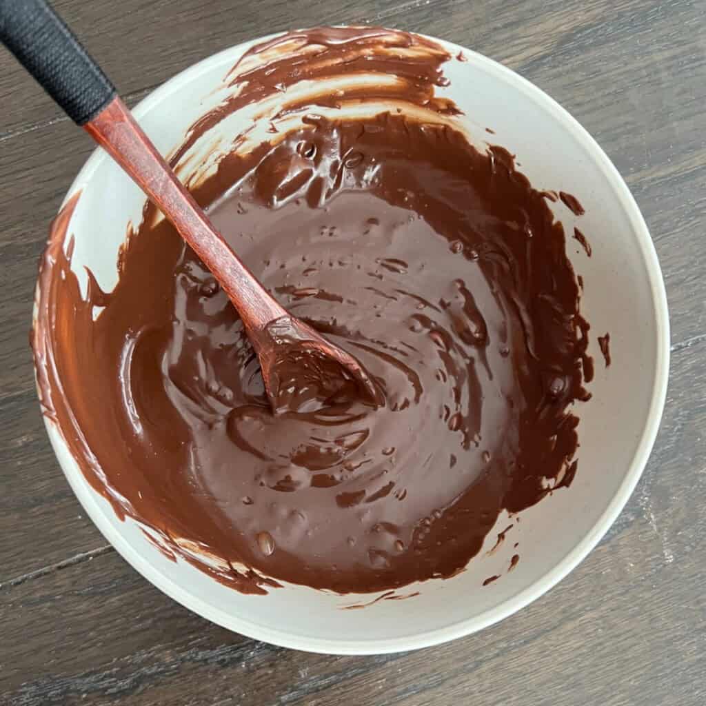 4 Ingredient Spicy Chocolate - Burnt Apple